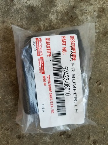 18 19 20 TOYOTA CAMRY LEFT LOWER GRILL PAD FRONT BUMPER OEM NEW 52423 ...