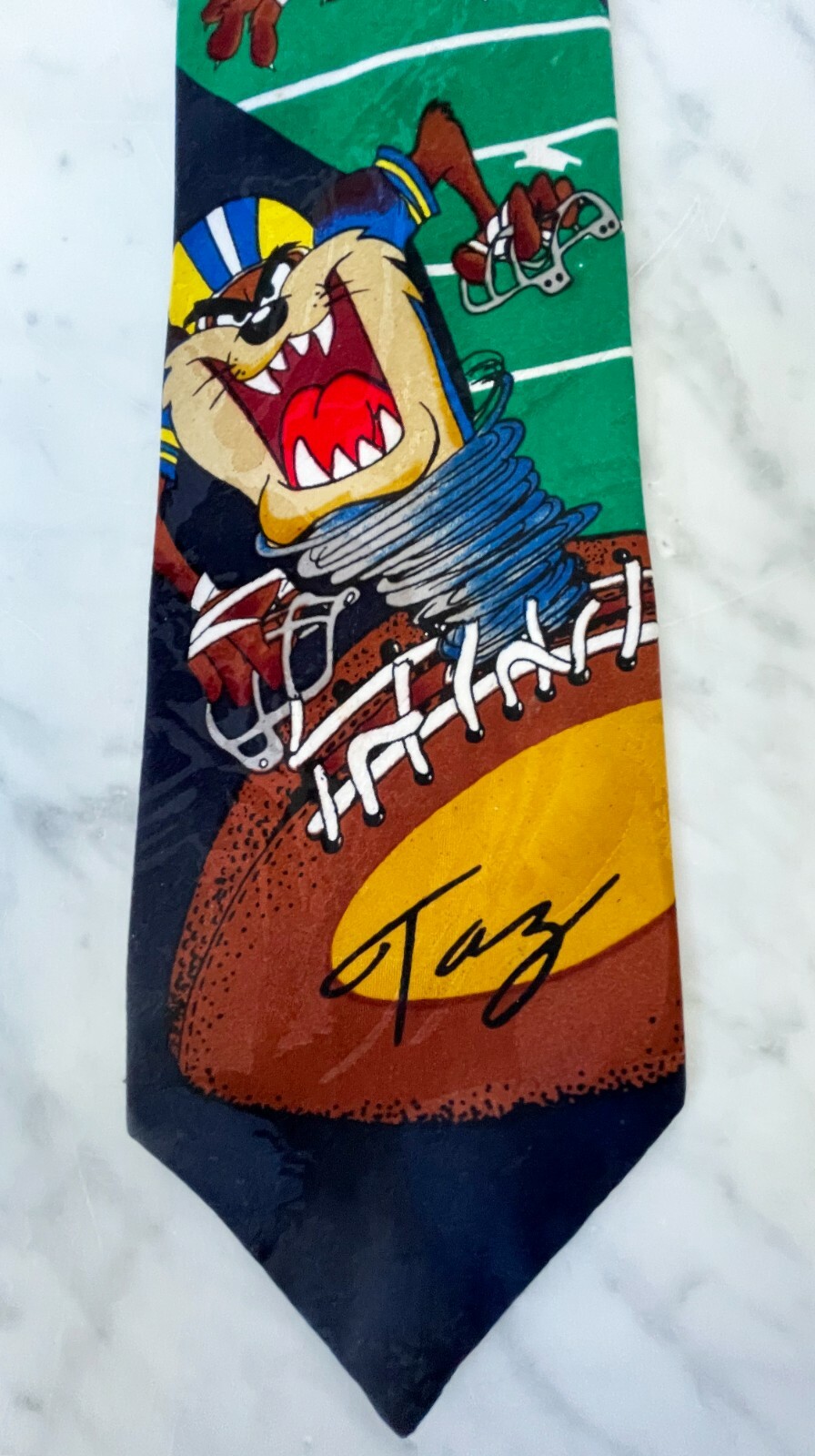 Looney Tunes Mania Taz Tazmanian Devil Playing Footba… - Gem