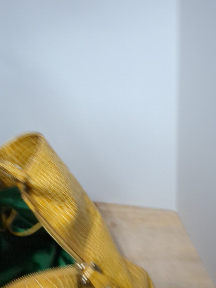 Jessica Simpson XL Tote Yellow Crocodile Pattern With Emerald Lining ...