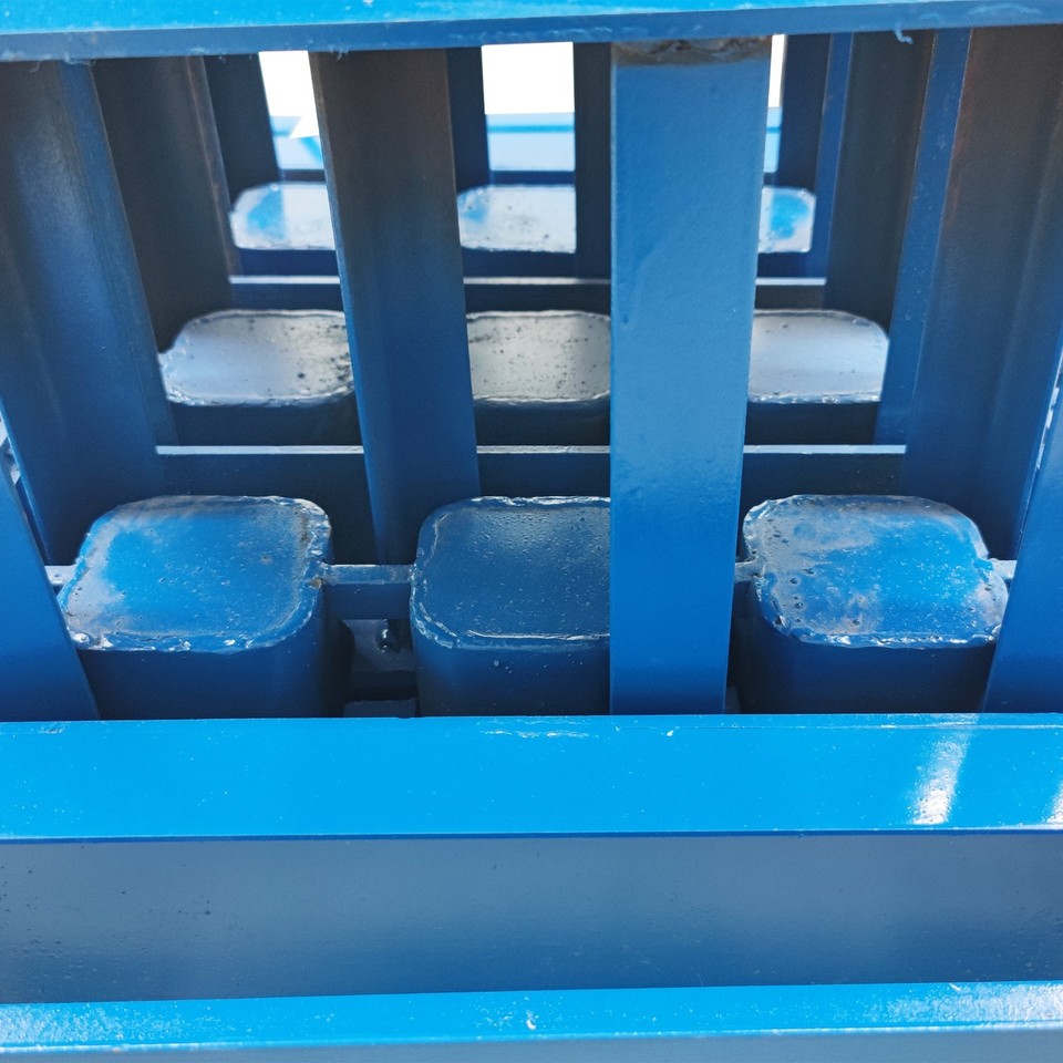 220V Hand-Pushed Hollow Concrete Block Making Machine 15.7x5.9x7.8" H6 ...