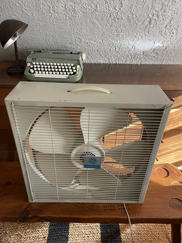 Vintage General Electric Box fan 3 Speed 5 Blade GE 21.5”x21.5”60s/70s ...