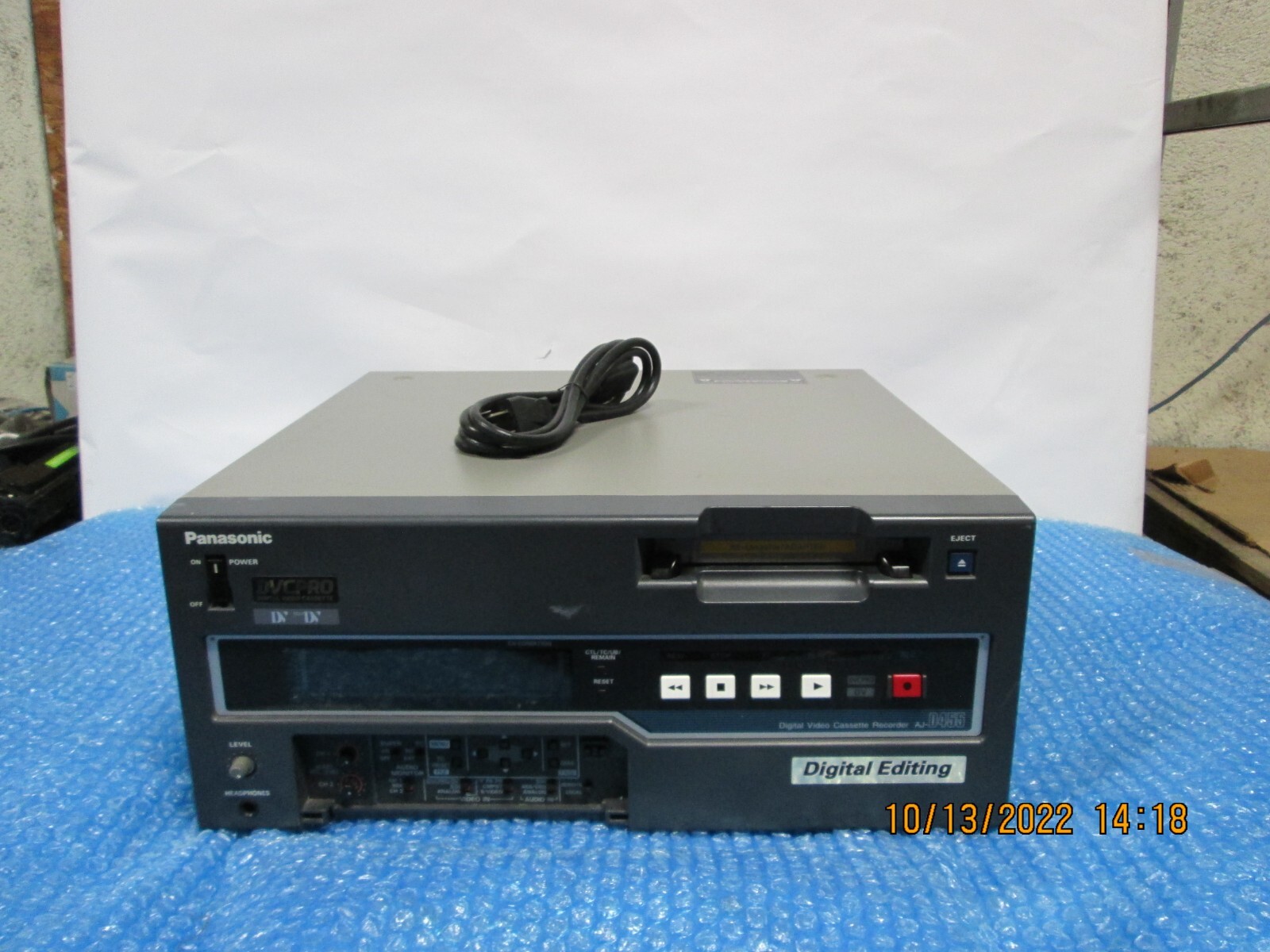 Panasonic AJ-D455P DVCPRO Digital VCR Digital Editing /WITH POWER CORD ...