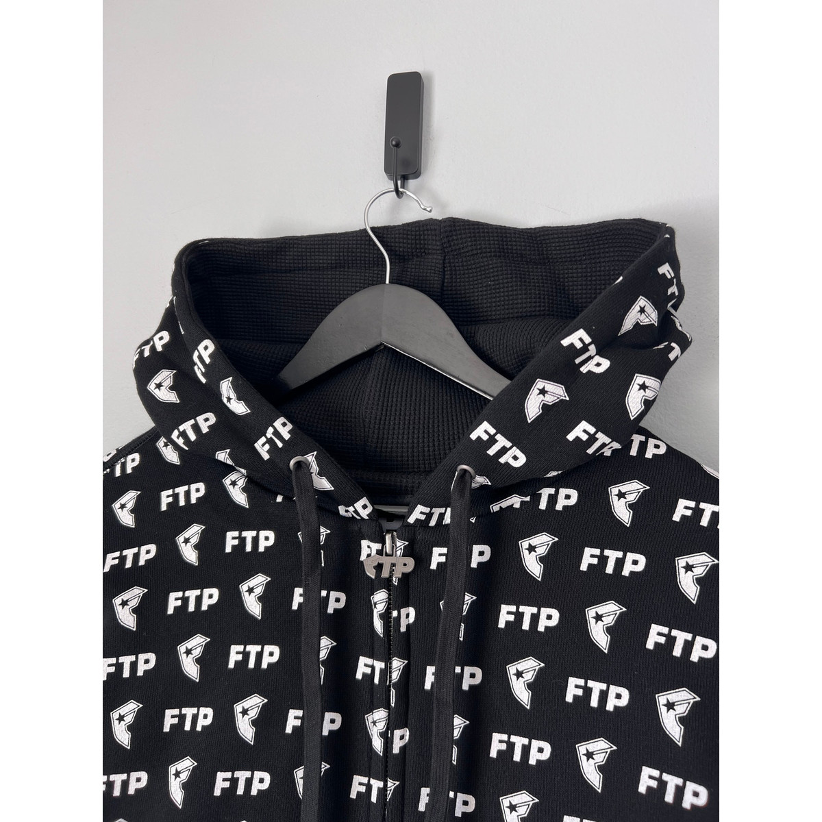 FTP x Famous All Over Logo Zip Thermal Lined Hoodie - Size FTP x Famous All Over Logo Zip Thermal Lined Hoodie - Size