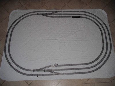 Hornby OO Gauge Nickel Silver Model Railway 3 Loop Track Layout With 6 ...