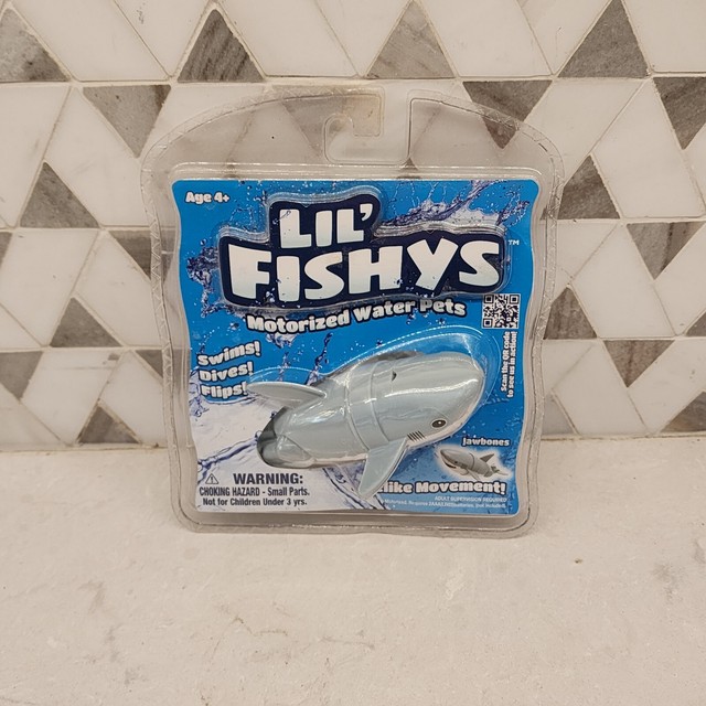 Lil Lil' Fishys Motorized Lifelike Water Pets Dipper Dolphin 2013 for ...