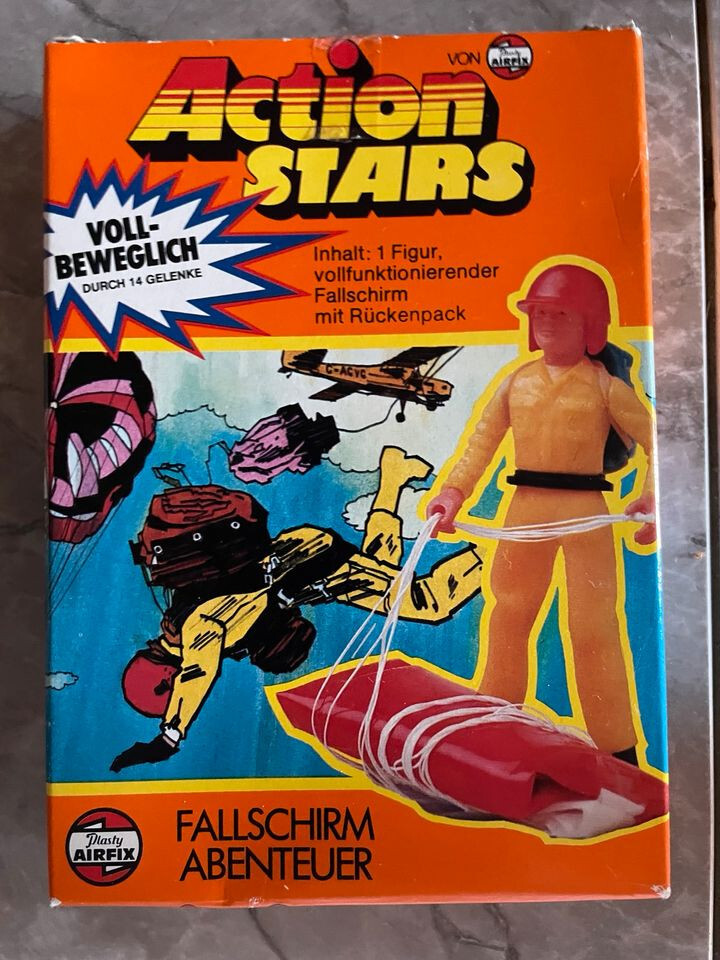 MIB 1970s Airfix Action Stars PARACHUTE ADVENTURE action figure set ...