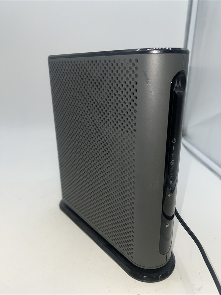 Motorola MG7315 Cable Modem Plus Router 8x4 343 Mbps N450 Wi-Fi Comcast ...