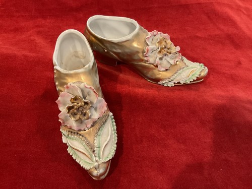 ANTIQUE VICTORIAN PORCELAIN COLLECTIBLE LADIES SHOES LACE /FLORAL #69 ...