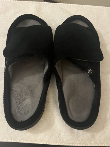 Unisex ISOTONER Black Slip-on Slippers W/vel-stick Adjustable Closure ...