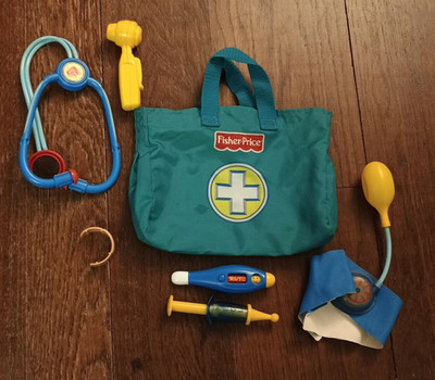Fisher Price Toy Medical Kit Doctors Nurse Play Set in Teal Bag 6 ...