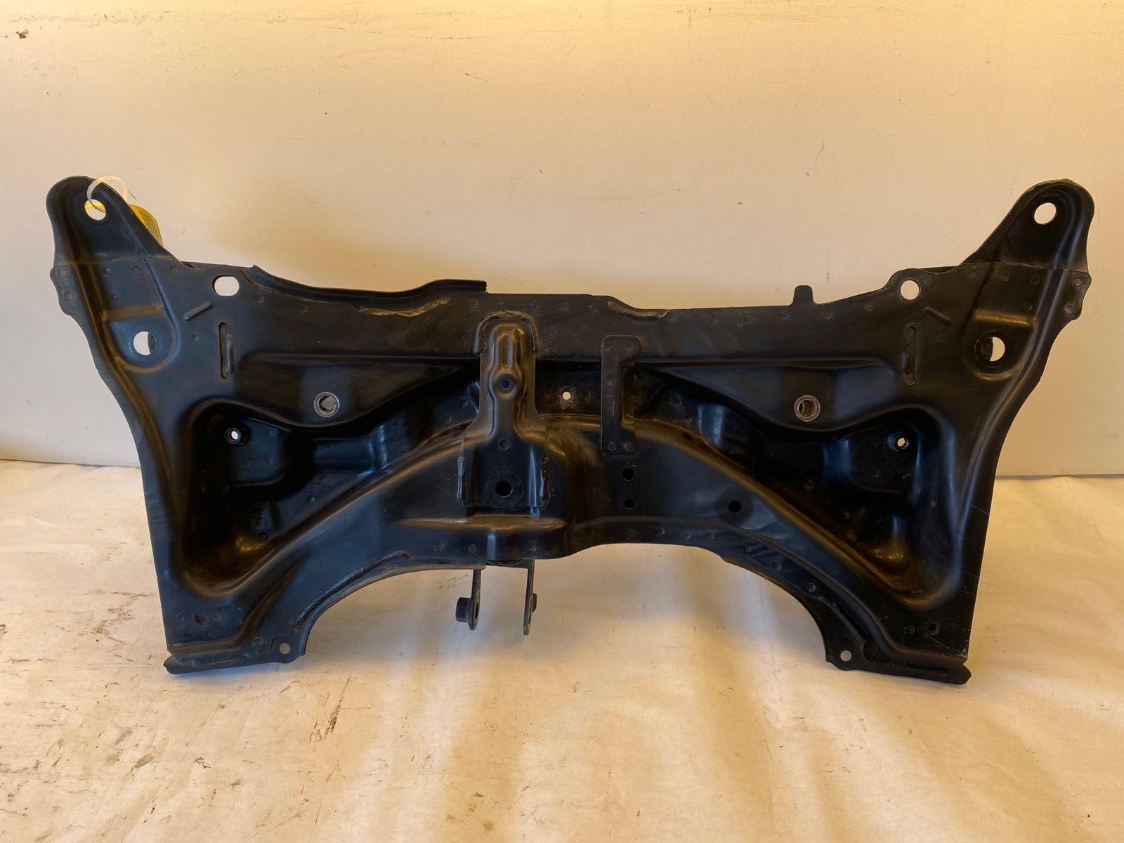2013-2019 TOYOTA PRIUS C 1.5L Front Suspension Undercarriage ...
