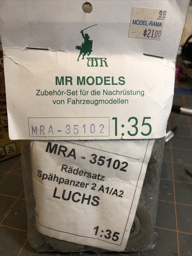 1/35 MR Models Resin Wheels Set for Spahpanzer 2 A1/A2 Luchs MRA-35102 ...