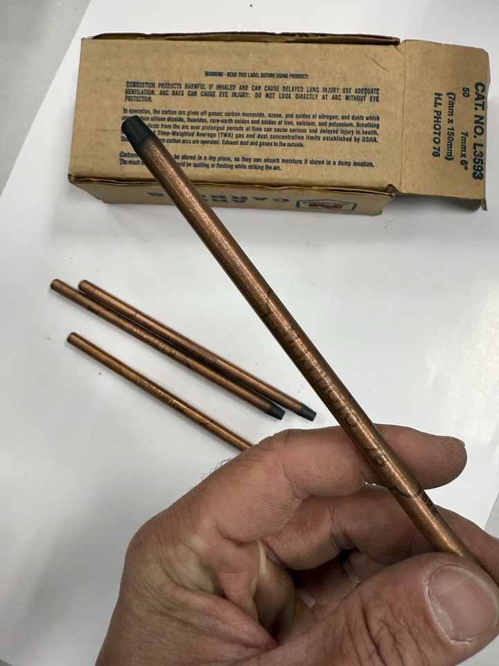 50 Carbon Arc Rods 7mm X 150mm 6 Inches, National Arc Carbons Cat. No ...