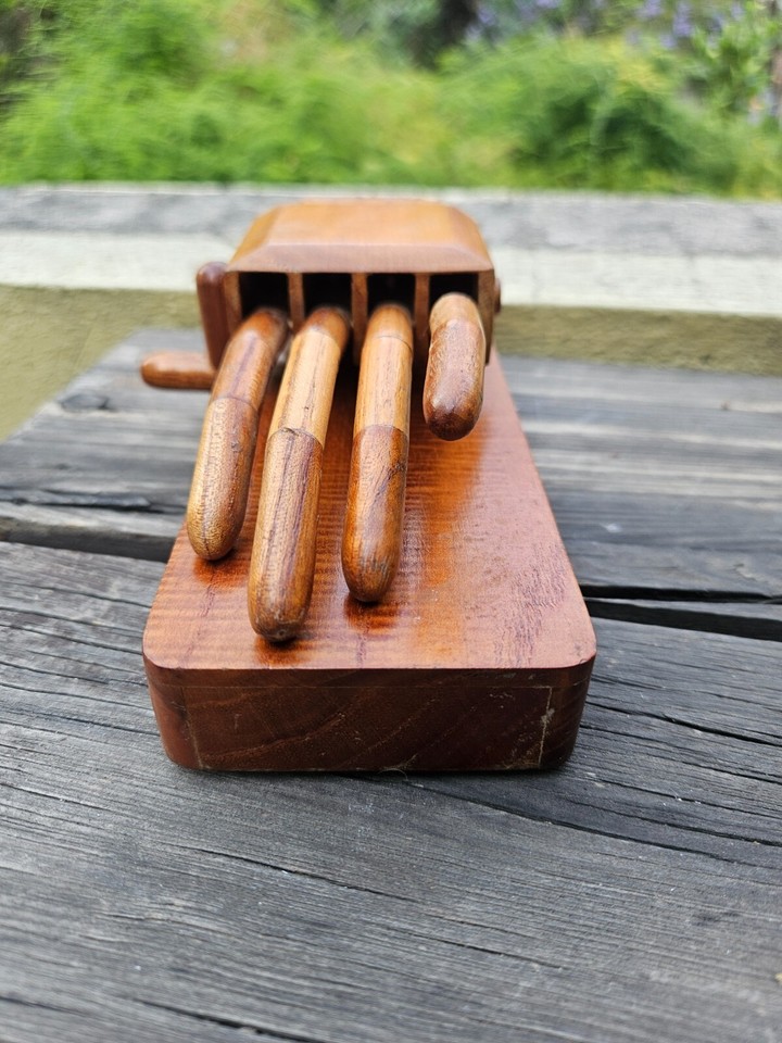 Vintage Wooden Mechanical Hand Crank Moving Tapping Fingers Works Folk ...