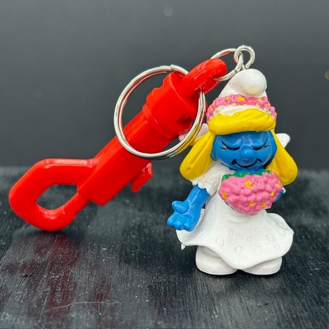 Smurfs Bride Smurfette Red Keychain Smurf Figure Key … - Gem
