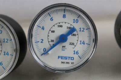 Electrical & Test Equipment - Manometer