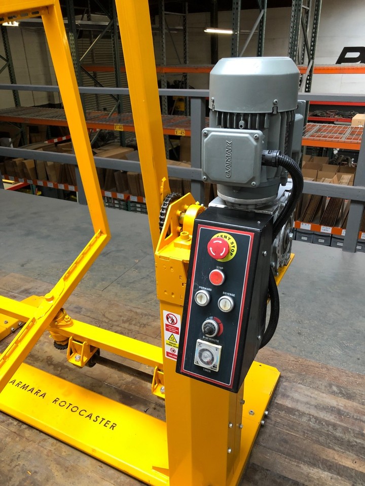 3ft x 3ft Rotational Casting Machine For Rotocasting Roto Casting Resin ...