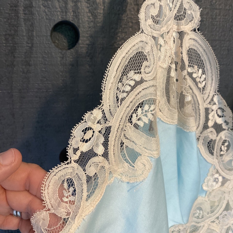 Eve Stillman Vintage negligee collection 80s Nightgown Pale Blue Beige ...
