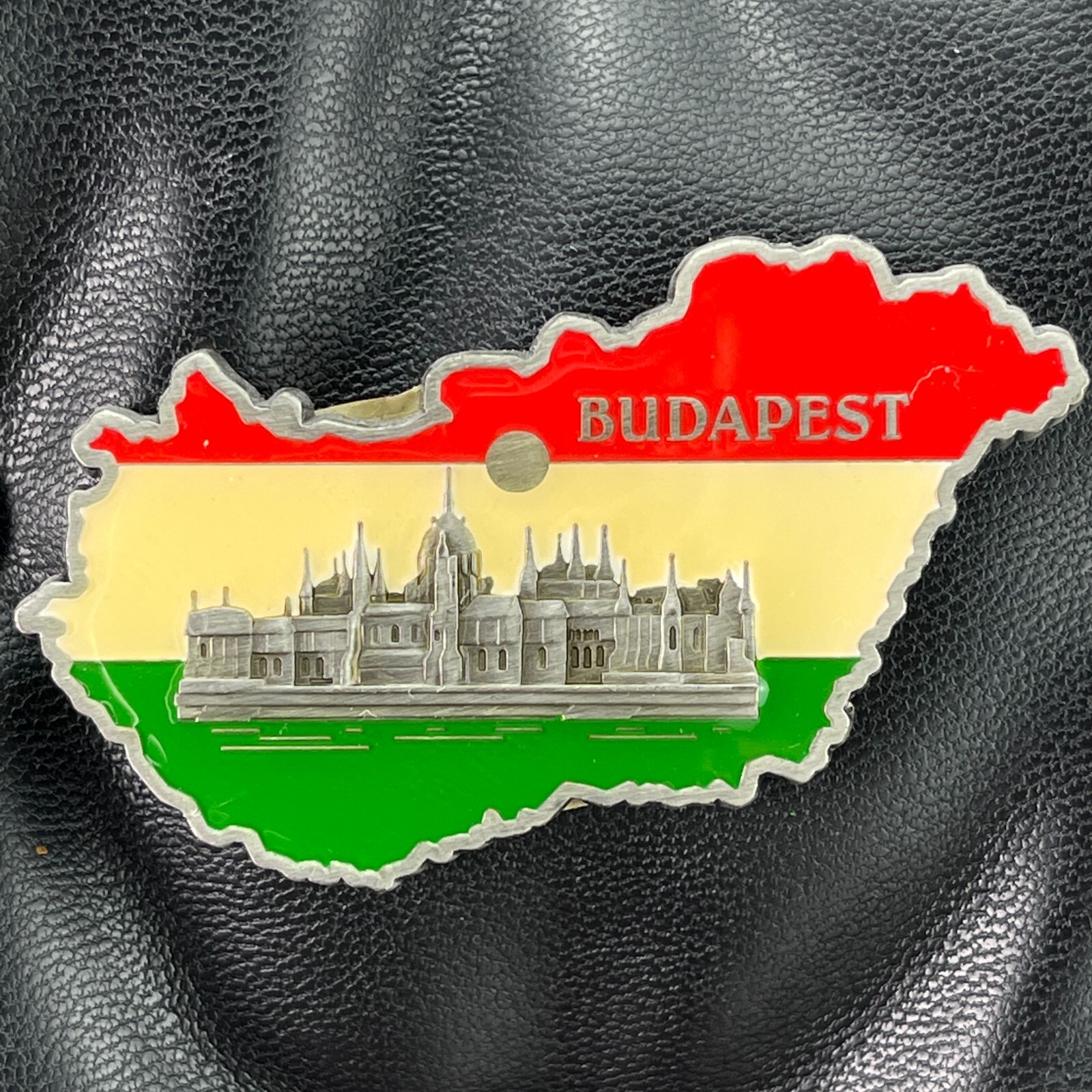 HUNGARY🇭🇺METAL FRIDGE MAGNET COUNTRY MAP WITH BUDAPEST SIGHT IN FLAG ...