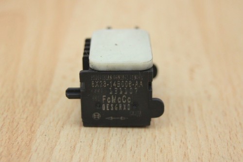 PEDESTRIAN IMPACT SENSOR / BONNET AIRBAG C2Z1166 - Jaguar XF / XJ X351 ...