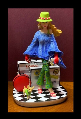 2005 INGRID NUTSHELL SECRET MESSAGE DIVAS MADISON THE TRAVEL DIVA | eBay