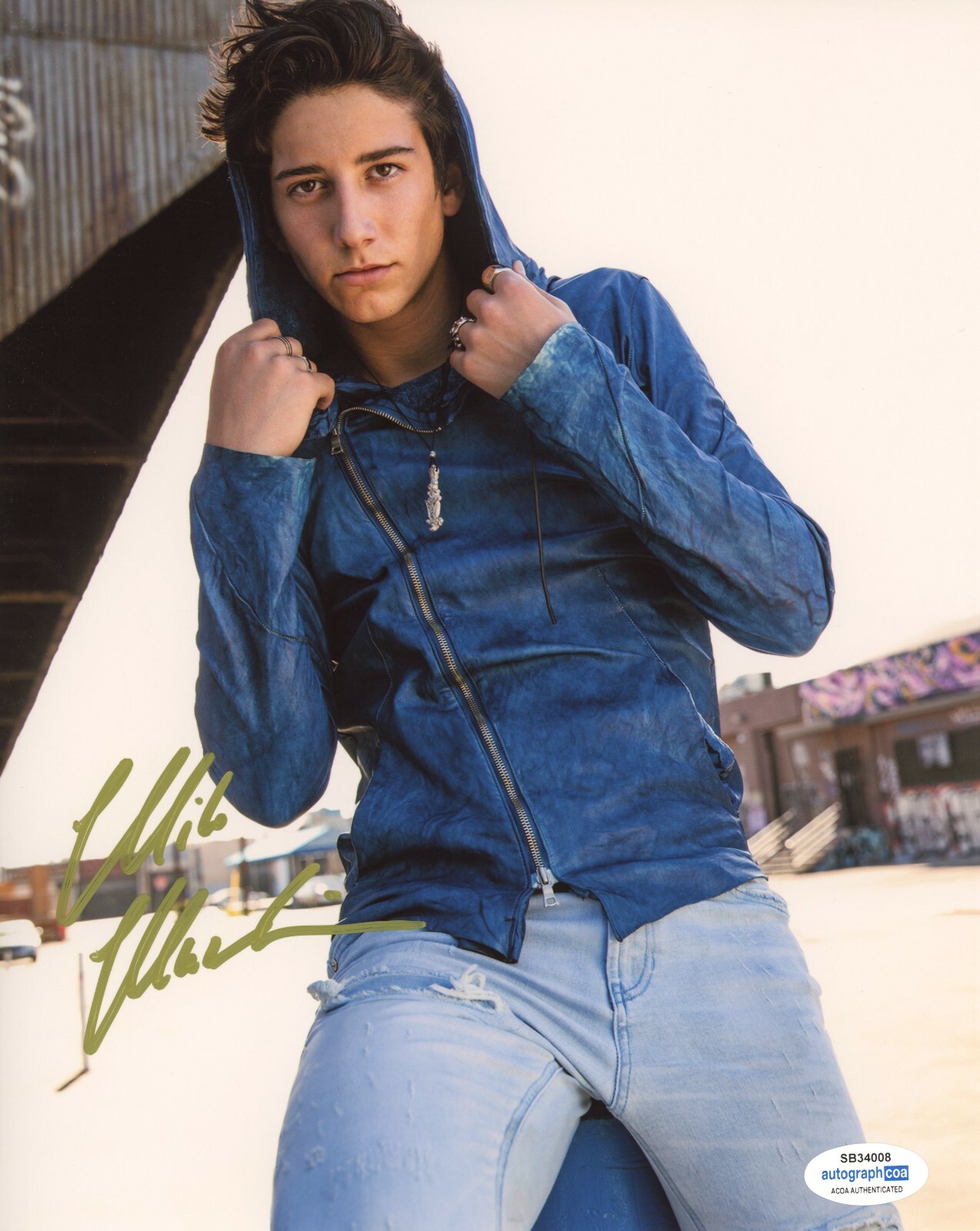 Milo Manheim Zombies Autographed Signed 8x10 Photo ACOA | eBay