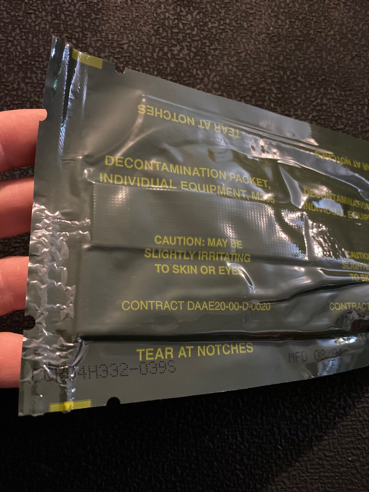 M295 Decontamination Kit Wipe X1 Army Marine Navy Prepper Survival MRE ...