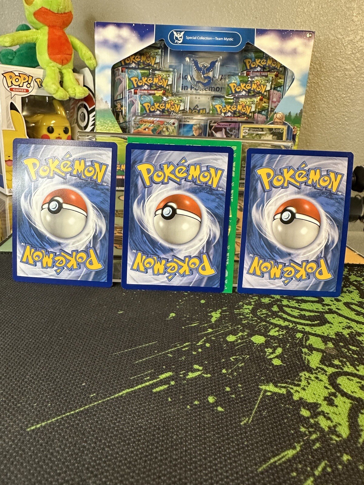 Eevee SWSH190 + 054/078 Black Star Holo Promo Pokemon Card W/Swirl ...