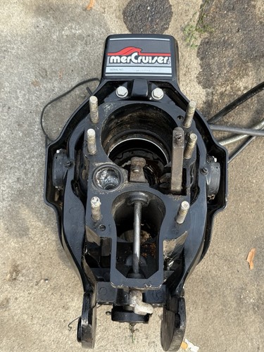 Mercruiser Alpha 1 One Gen 2 Two transom assembly gimbal ring housing ...