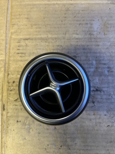 MERCEDES B-CLASS B180 W246 FRONT LEFT PASSENGER DASHBOARD AIR VENT ...