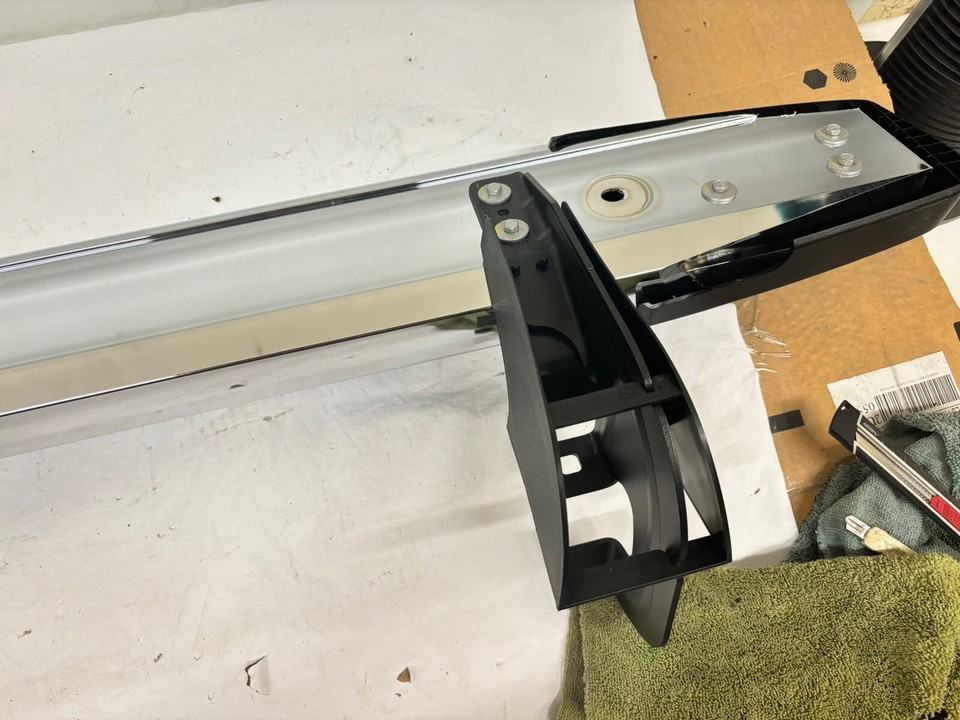 2019 2020 2021 2022 2023 2024 CHEVY SILVERADO 1500 LF OEM RUNNING BOARD ...