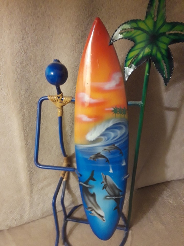 15 INCH WIRE ART SCULPTURE SURFING FIGURINE BLUE N RED SURFBOARD WITH A ...