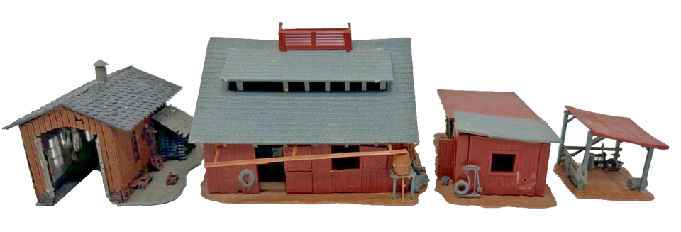 Revell HO Scale Train Scale Lot of 4 Built-Up Layout Buildings Scale 1 ...