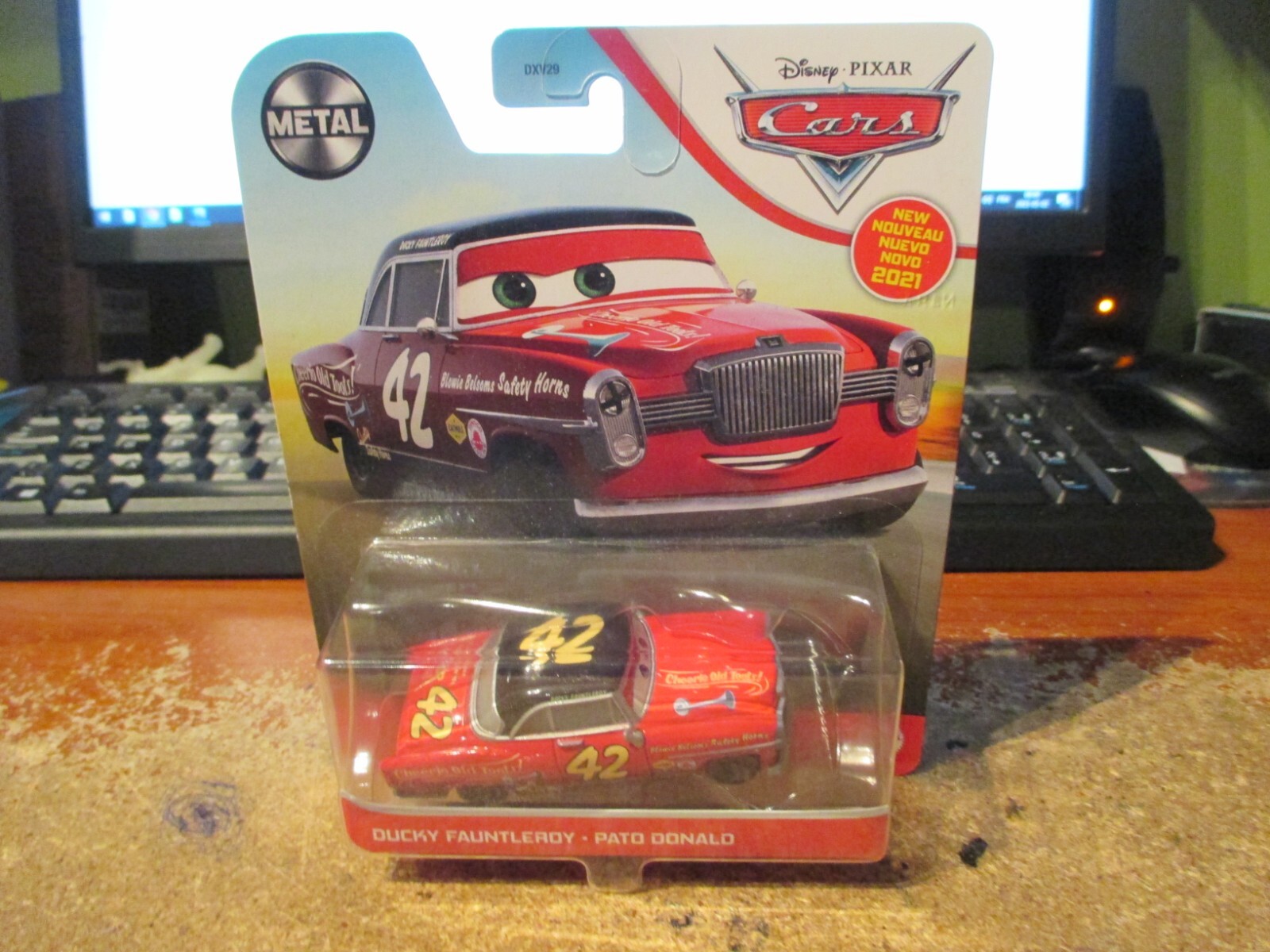 Disney Pixar Cars Ducky Fauntleroy Cheerio Pato Donald 42 Metal Series ...