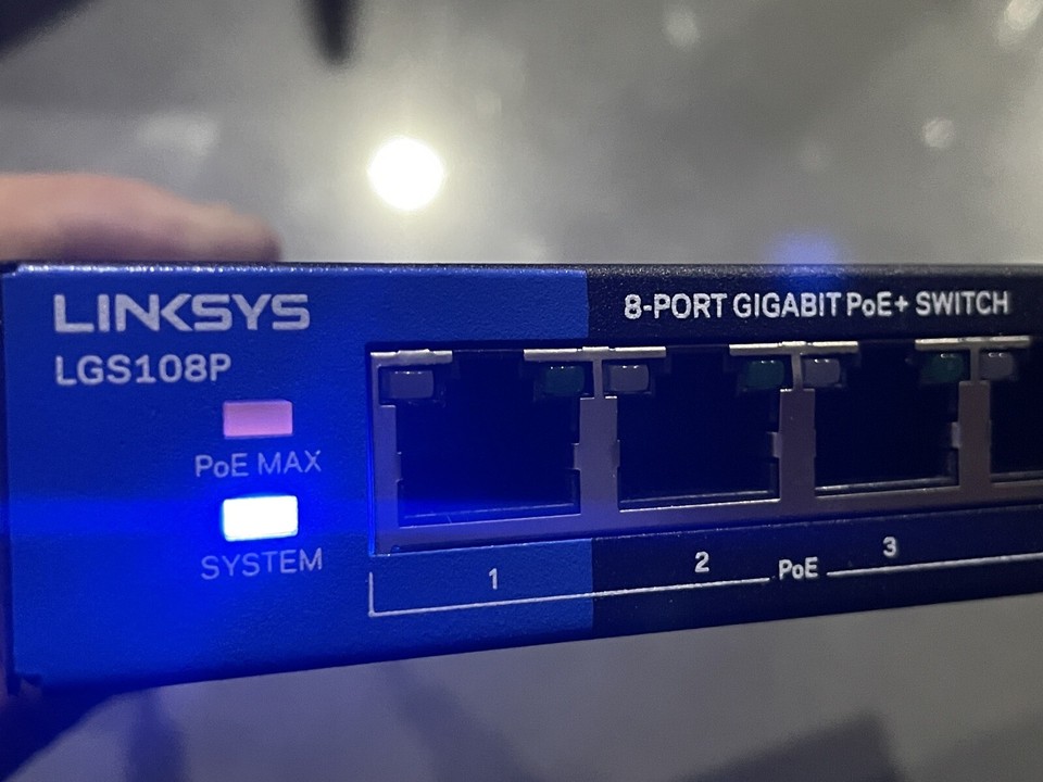 Linksys LGS108P V2 8-Port Network Switch 4-Port POE | eBay