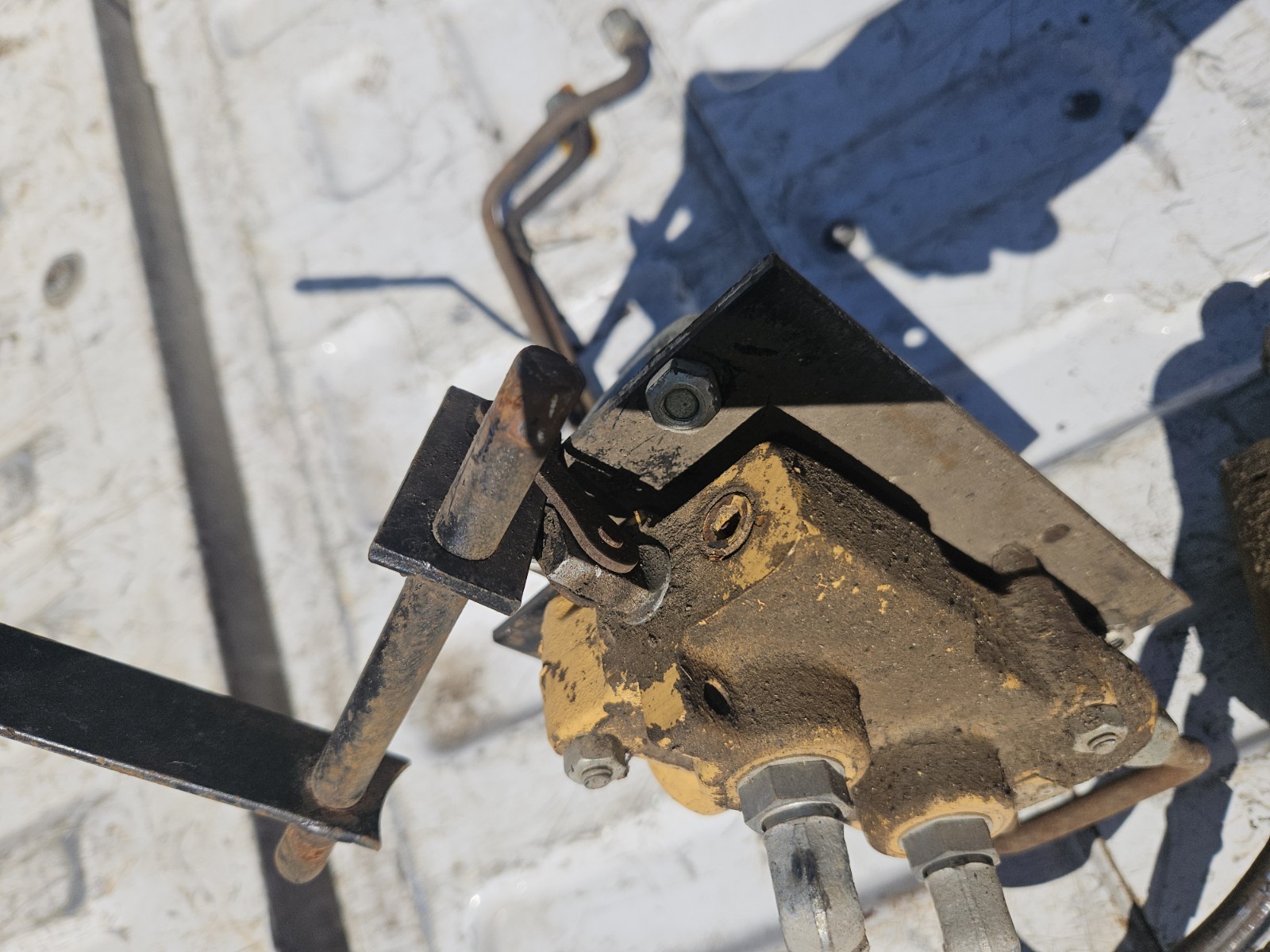 Cub Cadet Single Hydraulic Lift Set Up 782 1811 1711 | eBay