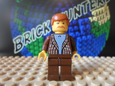 LEGO® Harry Potter™ Uncle Vernon Dursley Minifigure - Lego 4728 Privet ...