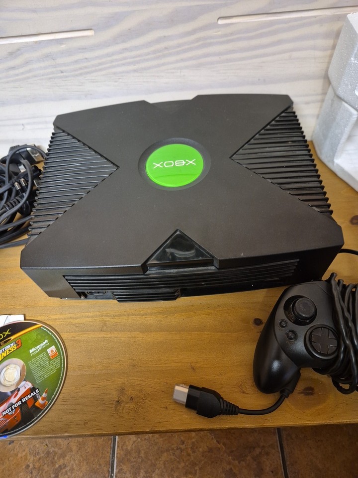 Original Microsoft Xbox Console Complete Boxed With Original 2 Games ...