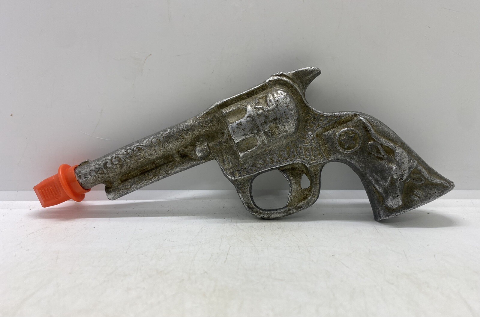 Vintage Texan Jr. Cast Aluminum Texas Cowboy Six Shooter Pistol ...