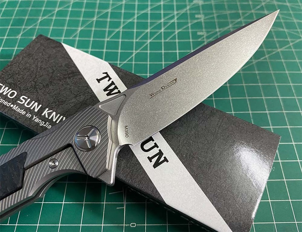 TWOSUN TS81 FRAME LOCK KNIFE TITANIUM + CF HANDLE M390 BLADE TS81-M390-CF | eBay