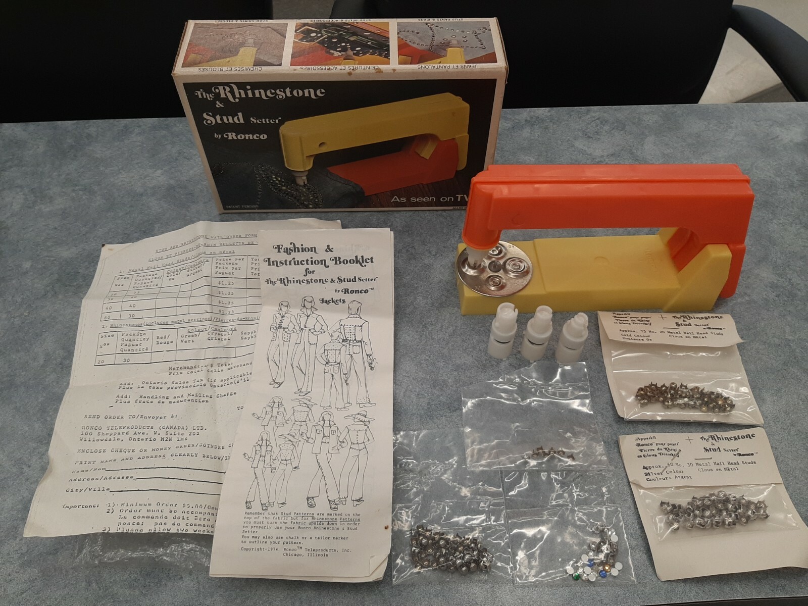 Vintage 1974 The Rhinestone & Stud Setter By Ronco With Lots Of Studs ...