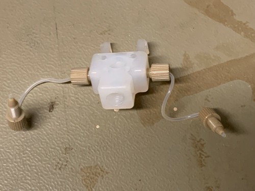 Shimadzu LC-10AT 20AT Inlet Tubing Splitter Original HPLC Fittings 1/16 ...