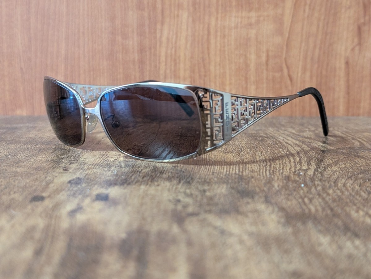 VINTAGE FENDI FS 363 METAL LOGO HIP HOP SUNGLASSES MADE IN VINTAGE FENDI FS 363 METAL LOGO HIP HOP SUNGLASSES MADE IN