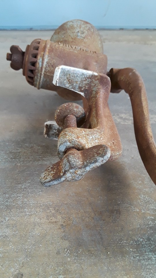 vintage No. 2 UNIVERSAL GRINDER Food Meat Chopper HAND CRANK table ...