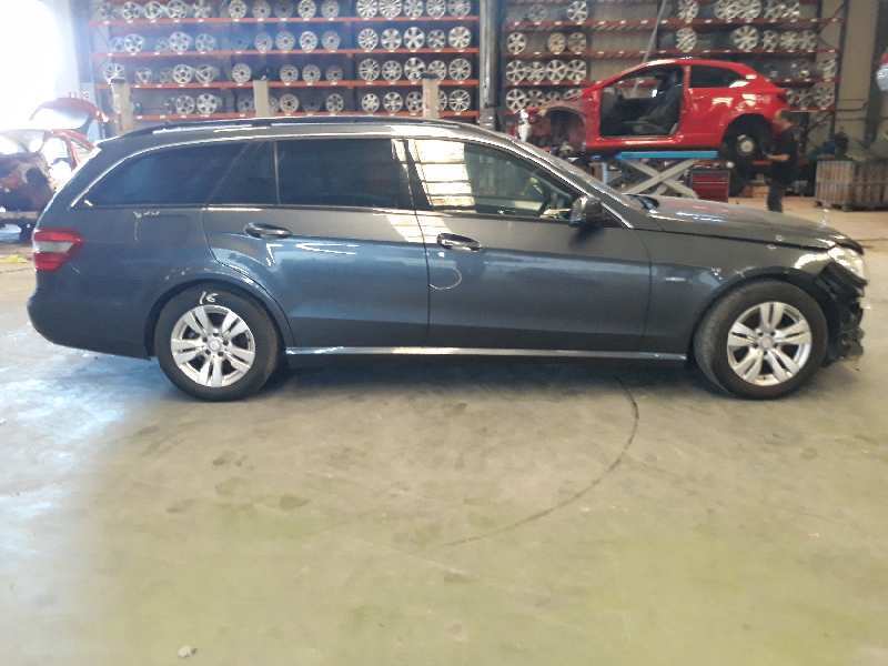 2123320800 achsschenkel vorne rechts für MERCEDES-BENZ CLASE E T-MODEL ...