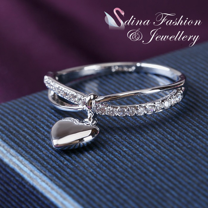 18K White Gold Plated Cubic Zirconia Exquisite Crossover Heart Ring ...