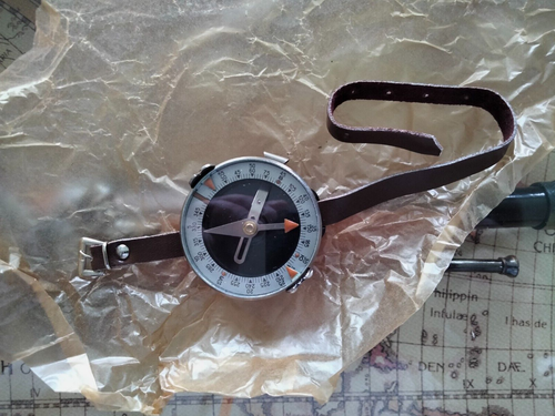 USSR COMPASS ADRIANOV vintage wrist military SURVIVAL SOVIET ARMY ...