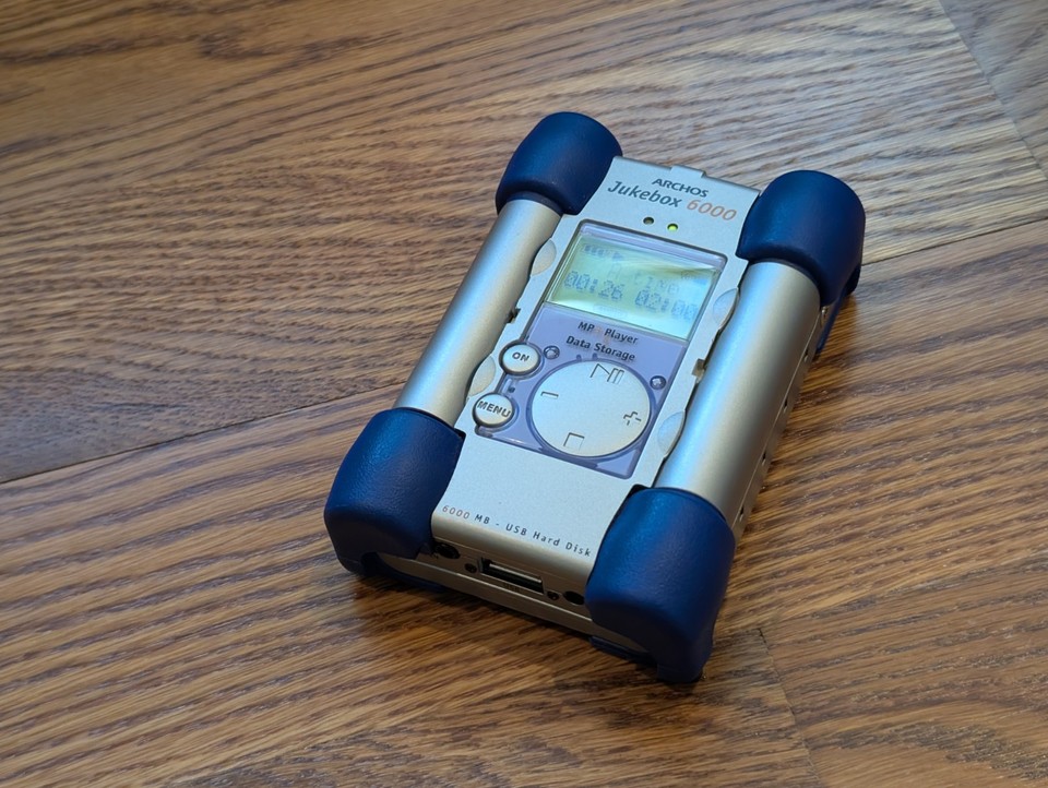 VTG Archos Jukebox 6000 Mp3 Player - TESTED w/ Extras - Great Cond ...