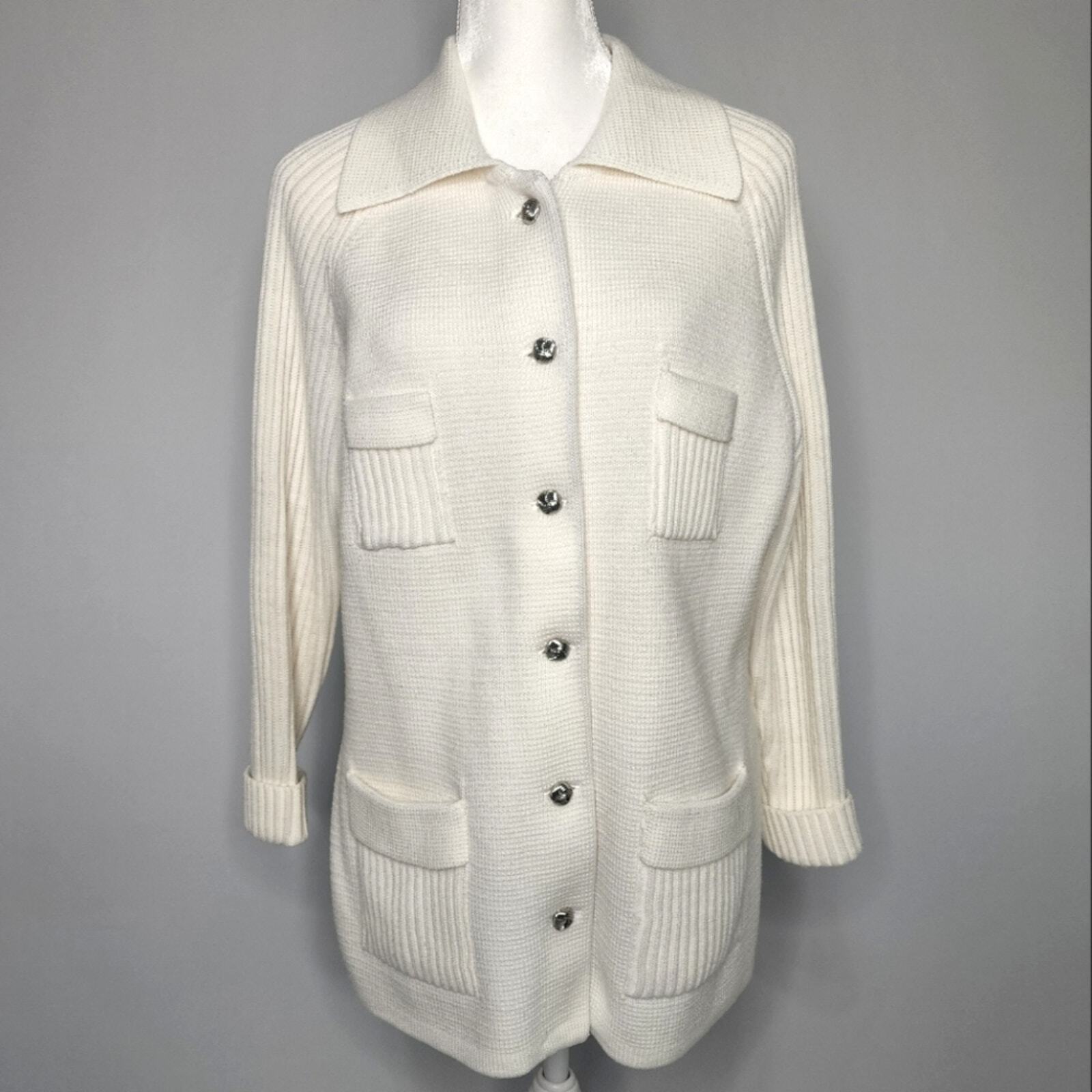 Vintage Cream Montgomery Ward Cardigan Sweater Large - Gem