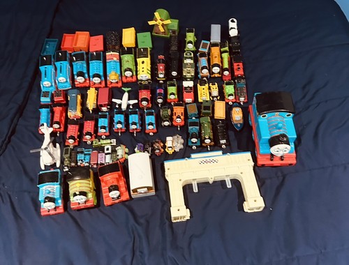65 Lot Train Toy Thomas And Friends Pretend Play Kids | eBay